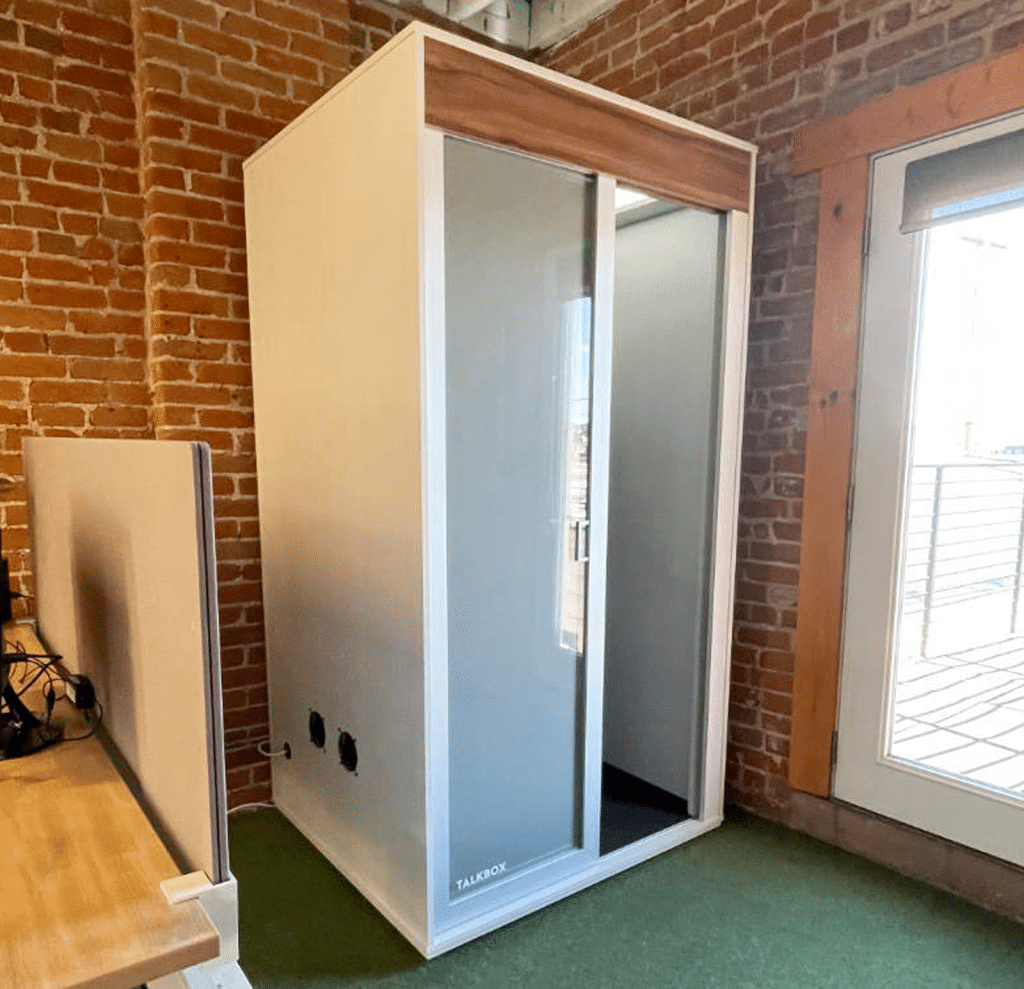 Slide Work Pod - Uniqe Sliding Door - My Office Pod